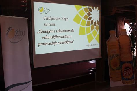 Predsjetveni Skup Marko Pipunić S Proizvođačima Suncokreta Fotoprilozi