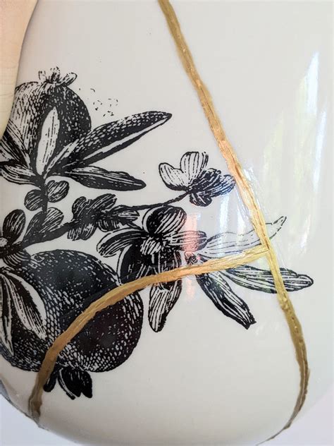 Fixing A Broken Planter Faux Kintsugi Style Eclectic Spark