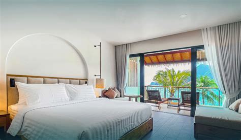 Best Time To Visit Phi Phi Island And Stay At Phi Phi At Pier Hotel For