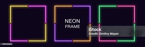 네온 사각형 프레임 4 각 부분의 사분면 네온 테두리 세트 기하학적 모양 0명에 대한 스톡 벡터 아트 및 기타 이미지 0명 Led 조명 개체 그룹 Istock