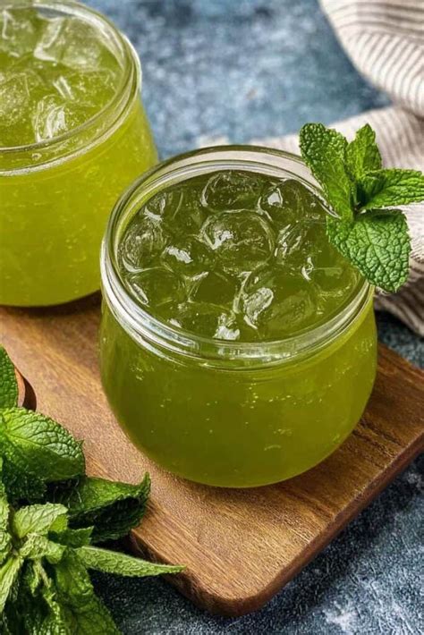 Fail Proof Mint Jelly Ridiculously Easy Only 6 Ingredients