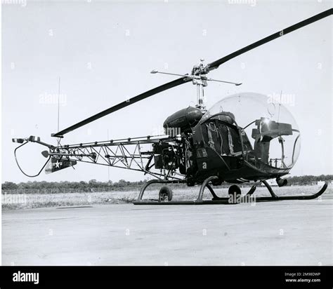 Bell H-13H Sioux, 55-4613 Stock Photo - Alamy
