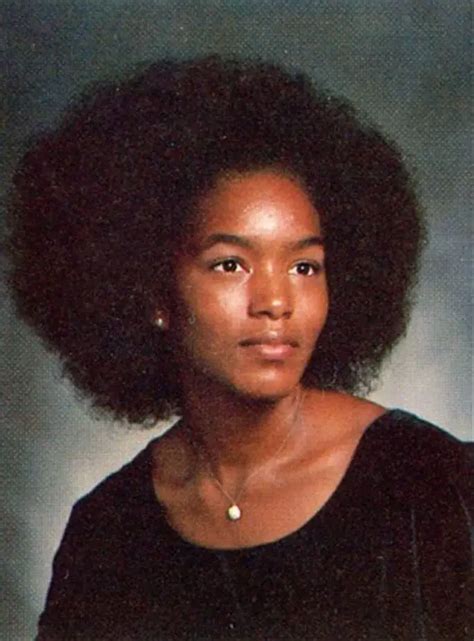 Angela Bassett Born August 16 1958 American Actress World