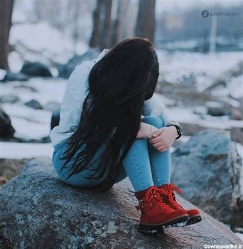 یه عکس غمگین بدون متن