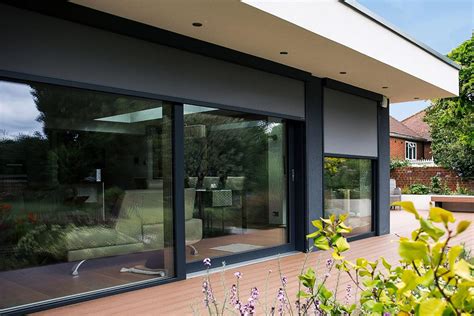 Видове външни и вътрешни ролетни щори Infozone