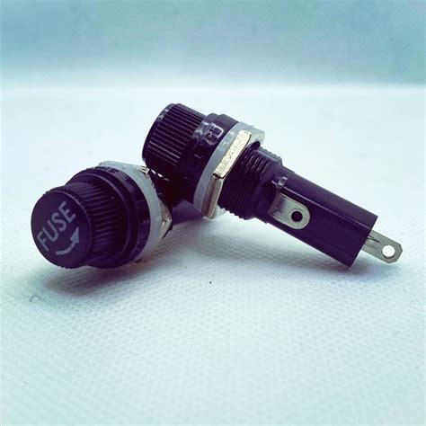 [จำนวน 4 ตัว] กระบอกฟิวส์ รุ่น ตัวใหญ่ ใส่ฟิวส์30mm Shopee Thailand