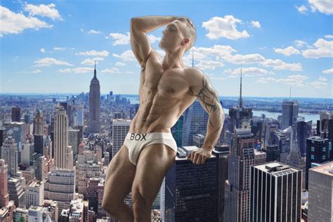 Macrodisiac 🌎🧎‍♂️ On Twitter Giant Baxxxbox Taking Over 😍