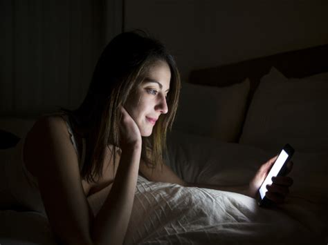 Dangerous Bedtime Habits That You Should Avoid Boldsky Com