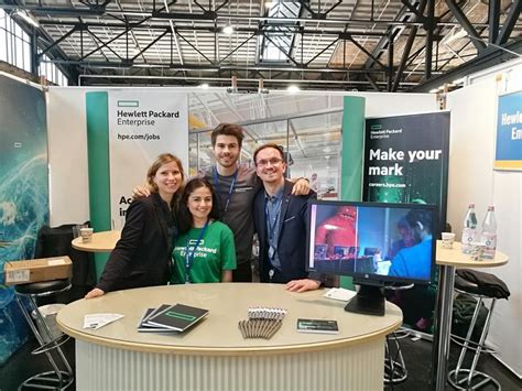 Would Be Awesome To Meet You At Connecticum Berlin Julia Dannenberg