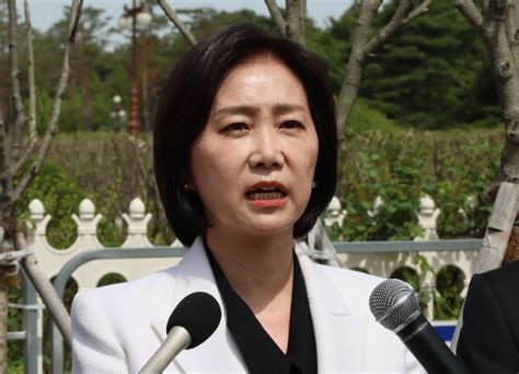 개혁신당 탈당 허은아 대선 출마이준석 사당은 낡은 정치 반복