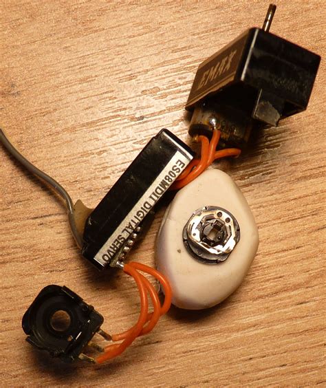 Servo Moteur Analogique Ou Numérique Français Arduino Forum