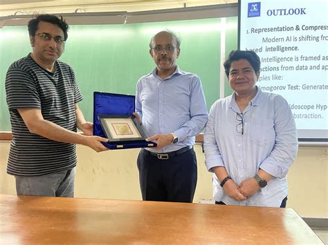Iit Kanpur Hosted A Talk On Quantum Computing And Machine Learning By Prof Udaya Parampalli