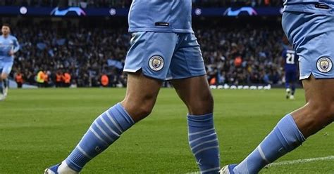 Sportsblog Kamran Shehzad Manchester City Take 4th Premier League