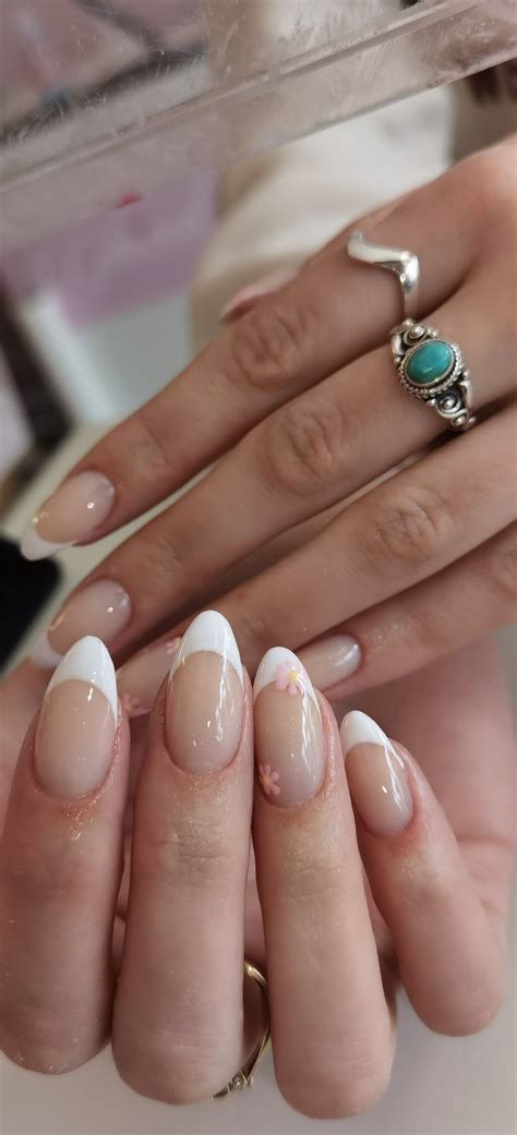 Almond French French Nails Acrylic Nails French Tip Gel Nails