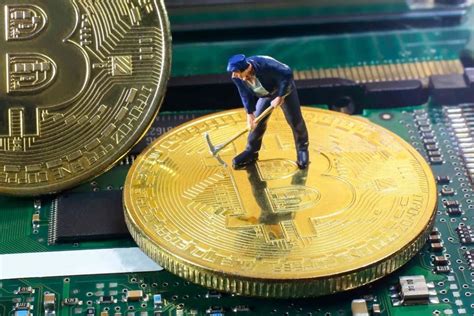 Solo Miner Strikes Gold Wins Bitcoin Block Reward Worth 300K Coin