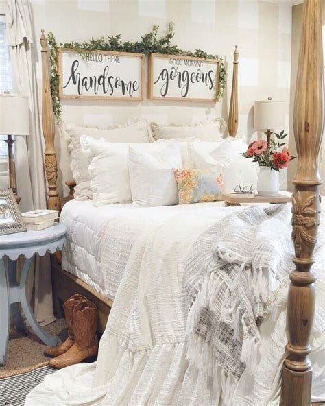 30 Romantic Bedroom Ideas To Try For An Intimate Atmosphere