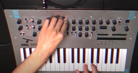 MIDI Keyboard Vs Synthesizer Whats The Difference MusicProfy