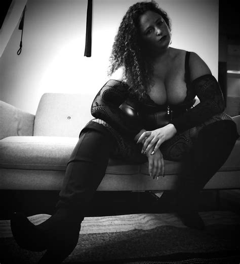 Dominatrix And Femdomme Content On My Onlyfans599 A Month R