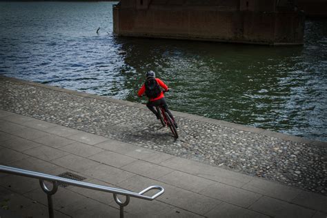 Un Casse Cou Image Au Pluriel