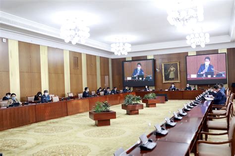 ЭЗБХ Валютын зохицуулалтын тухай хуулийн төслүүдийг нэгтгэнэ