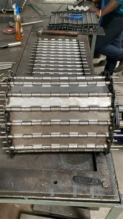 Mild Steel Simple Taper Roller Hinged Belt Chip Conveyor Chain At