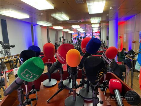 УУХҮ ийн сайд Ж Ганбаатар шатахууны асуудлаар мэдээлэл хийнэ