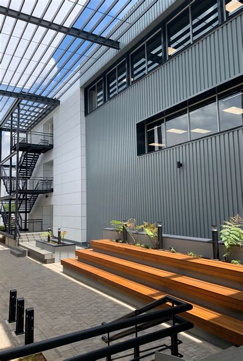 Eldred Robert Bonus On Linkedin Team