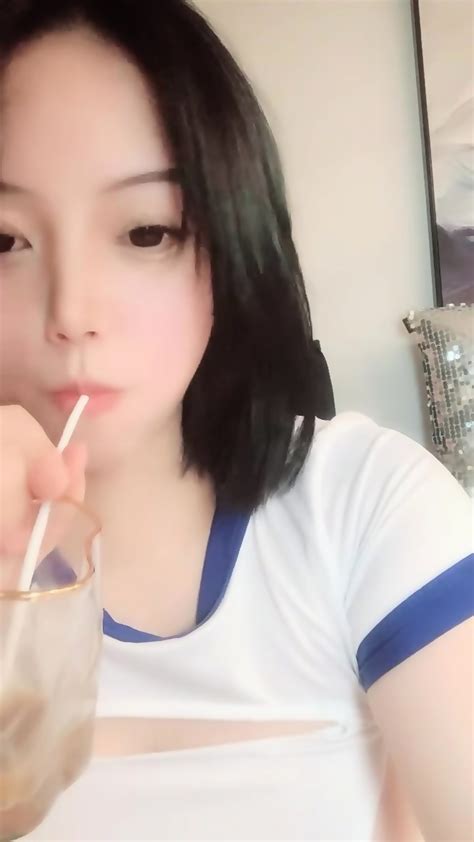 脆脆奶芙 01 Eporner