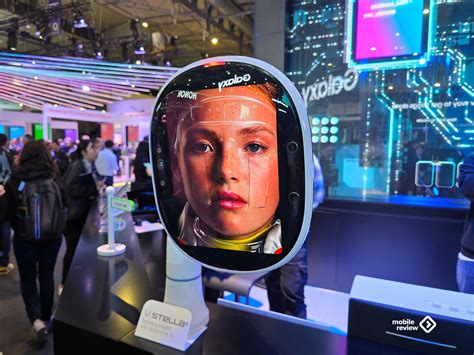 mwc2024 День первый — путешествие в Барселону король и ai игрушки