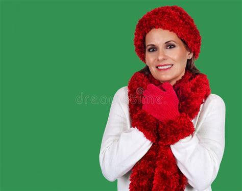 Schöne Reife Frau Für Ferienzeit Gekleidet Ist Stockfoto Bild von porträt bunt