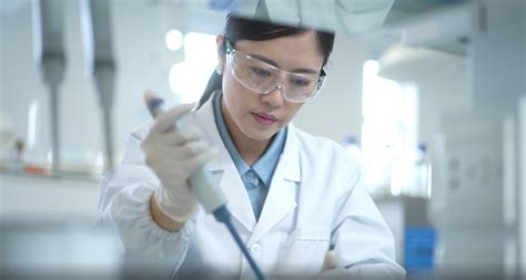 Using Qsense Qcm D To Assess And Optimize Cleaning Efficiency