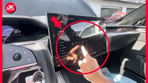 와 머스크 형 땡큐 테슬라 신형 모델s에 추가된 신규 기능 유출 최근 테슬라 신형 모델 S에 신규기능이 들어가 Sns를 뜨겁게 달궜습니다 과연 어떤 기능일까요