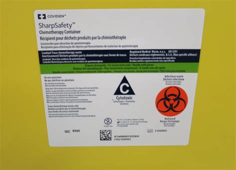 Covidien Chemotherapy Sharps Container 8985 Sharpsafety 8 Gal Yellow Base Covidien Chemotherapy Sharps Container 8985 Sharpsafety 8 Gal Yellow Base