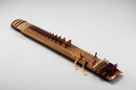 전승공예대전 대통령상에 노문환씨의 거문고 연합뉴스