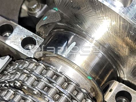 자동차 메인저널간극 오일간극 메탈베어링 크랭크축 사진 이미지 일러스트 캘리그라피 Kimcne작가