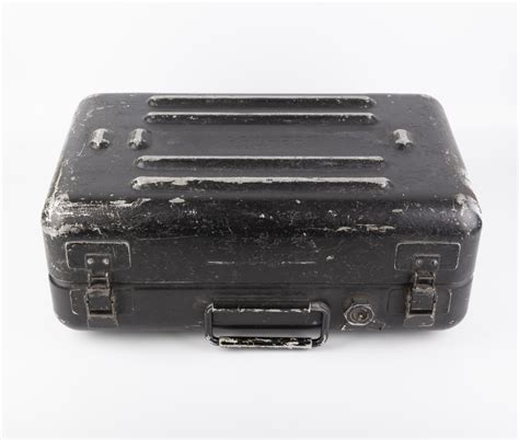 U S Pvs 4 Night Vision Scope Metal Storage Case M1 Militaria