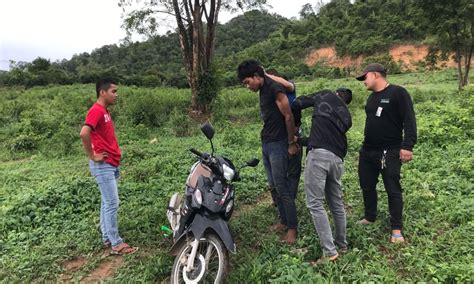 នគរបាលជំនាញប៉ុស្ថិ៍ឃុំស្ទឹងកាច់បានចុះចាប់ឃុំខ្លួនជនសង្ស័យម្នាក់តាមដីកាតុលាការខេត្តប៉ៃលិន