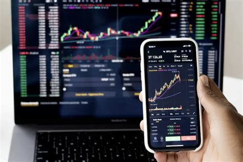 Manajemen Bca Respons Anjloknya Harga Saham Berapa Konsensus Baru Dari