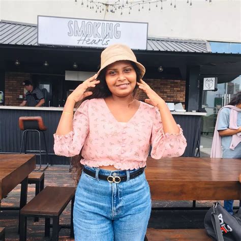 solani perera nishinda rashmika solani perera instagram photos