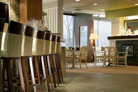 Coast Bastion Hotel Nanaimo • Book For 2026 Or 2027
