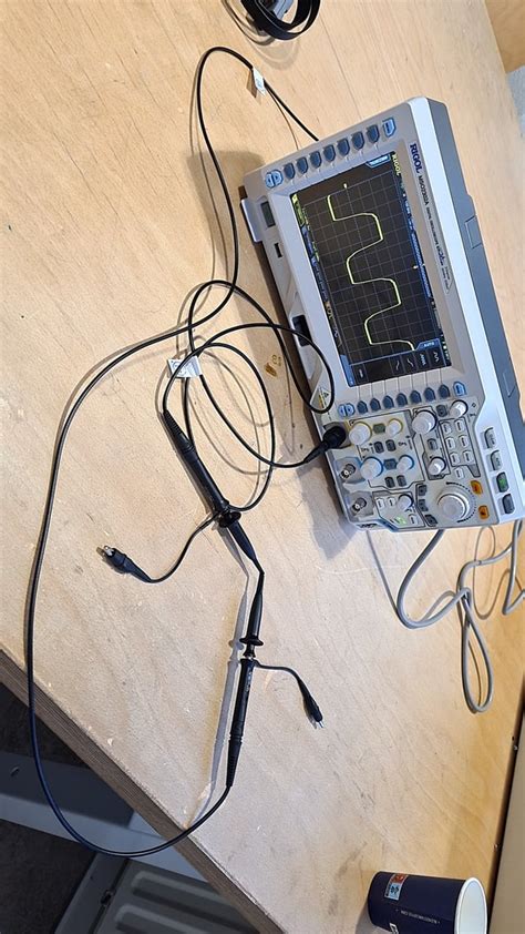 I Am Creating A 2 Mhz Square Wave But It Just Doesnt Look Rigth Any
