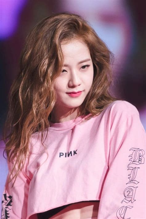 🐩 𝙽𝙵𝚆 🏹 Adlı Kullanıcının Blackpink 블랙핑크 Panosundaki Pin 2024