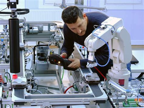 Ensuring That Cobots And Humans Get Along Safely Drivesandcontrols