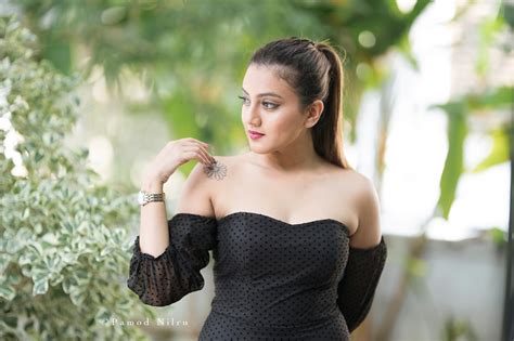 Photogenic Lanka Sri Lankan Actresses And Models Shanudrie Priyasad