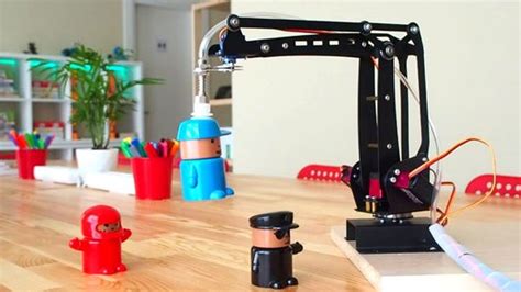 Robotic Arm With Vacuum Suction Pump 4 Steps Instructables