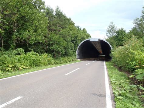 時折、霧に包まれながら走った八幡平アスピーテライン。 こんな天気｜touring Spice