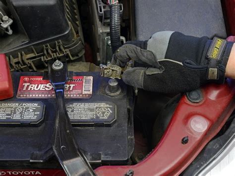 How To Disconnect A Car Or Truck Battery IFixit