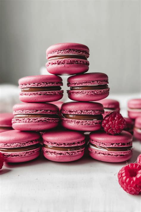 Raspberry Macarons Recipe With Fresh Fruit Filling