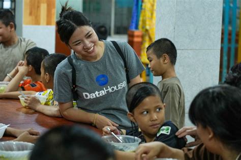 Thuy Dinh On Linkedin Day3 Datahouseimpact Togetherwemakeadifference Tetcharity
