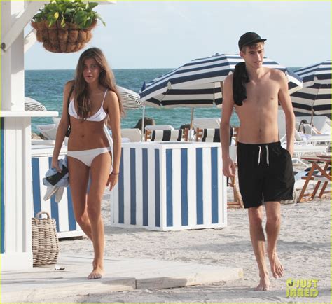 Presley Gerber Flaunts His Abs While Going Shirtless At The Beach